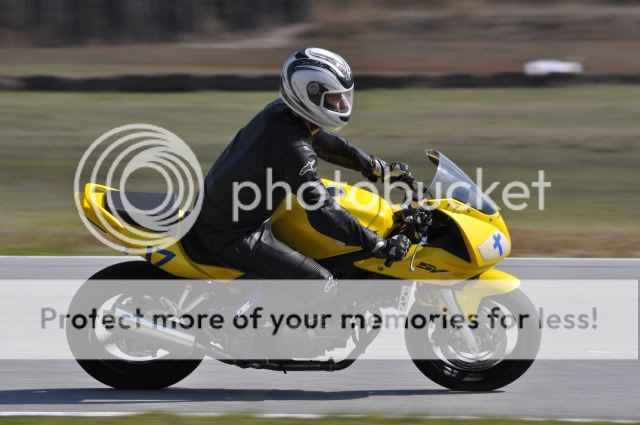 please critique my riding position | Suzuki SV650 Riders Forum